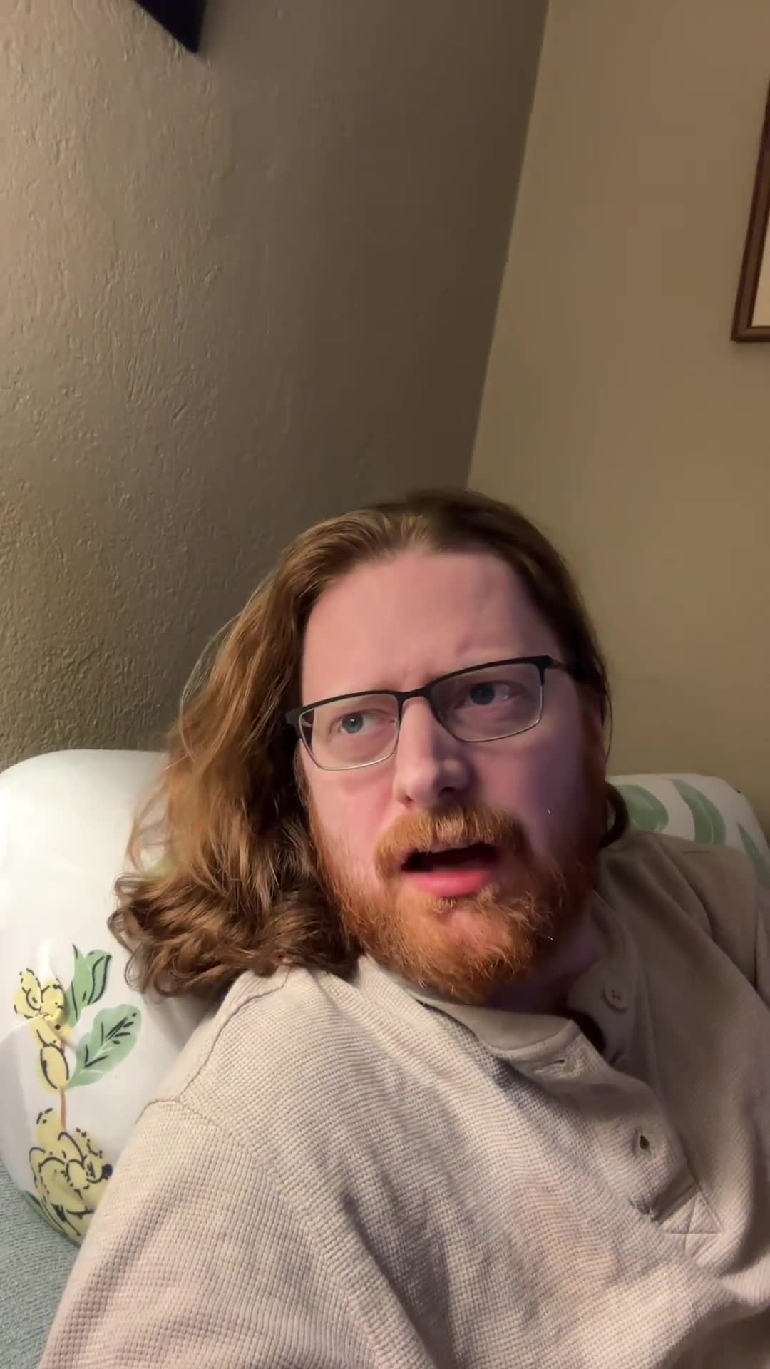 Celebrity shoe scams and counterfeit reseller operations