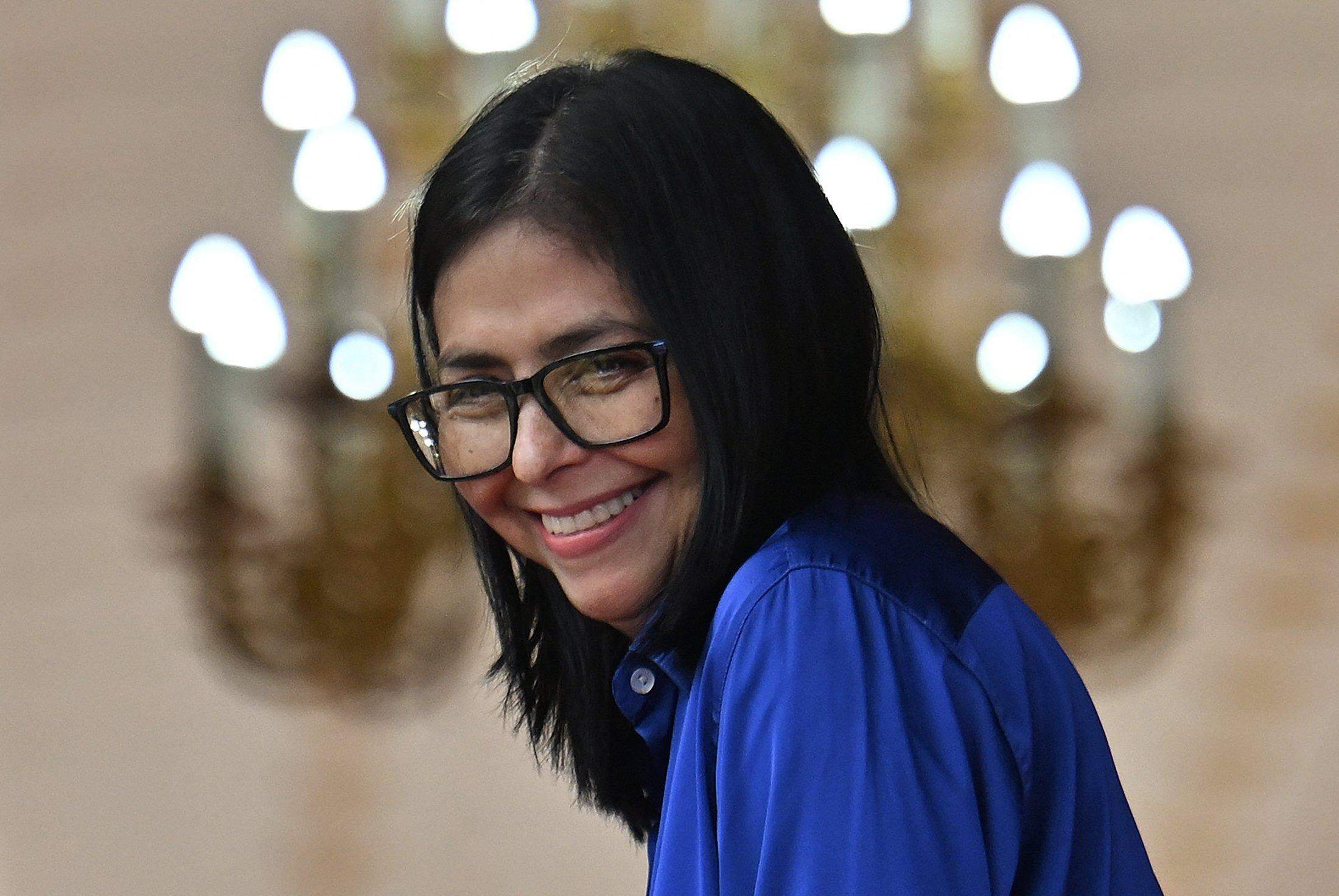 Trump dice que habló con la ‘formidable’ presidenta interina de Venezuela