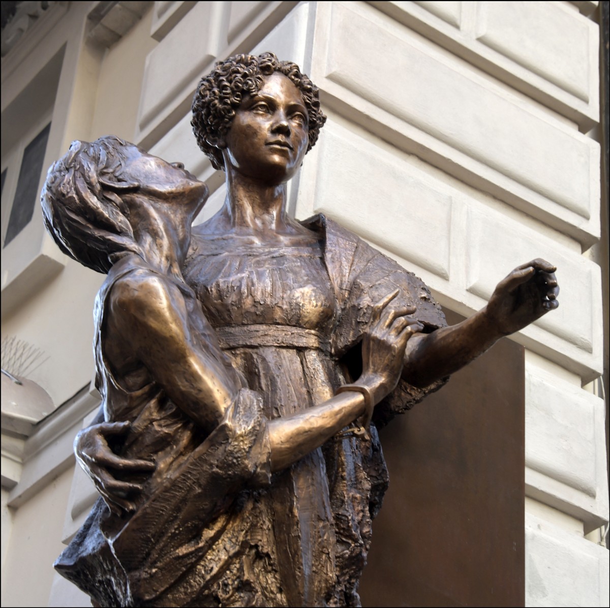 Una statua per Giulia di Barolo: la prima donna a entrare nello spazio ...