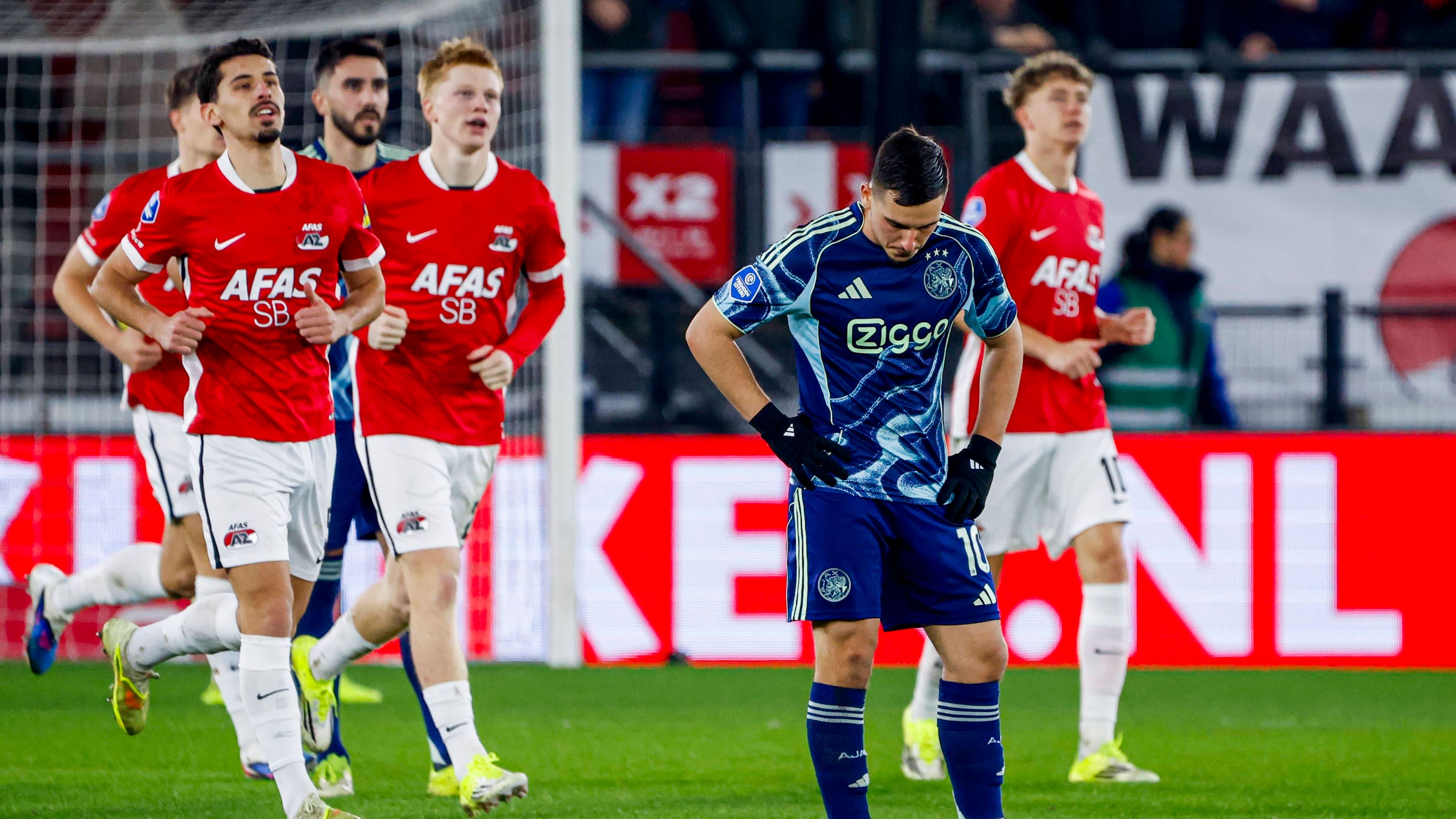 Ajax onderweg naar heel pijnlijk negatief clubrecord na oorwassing tegen AZ