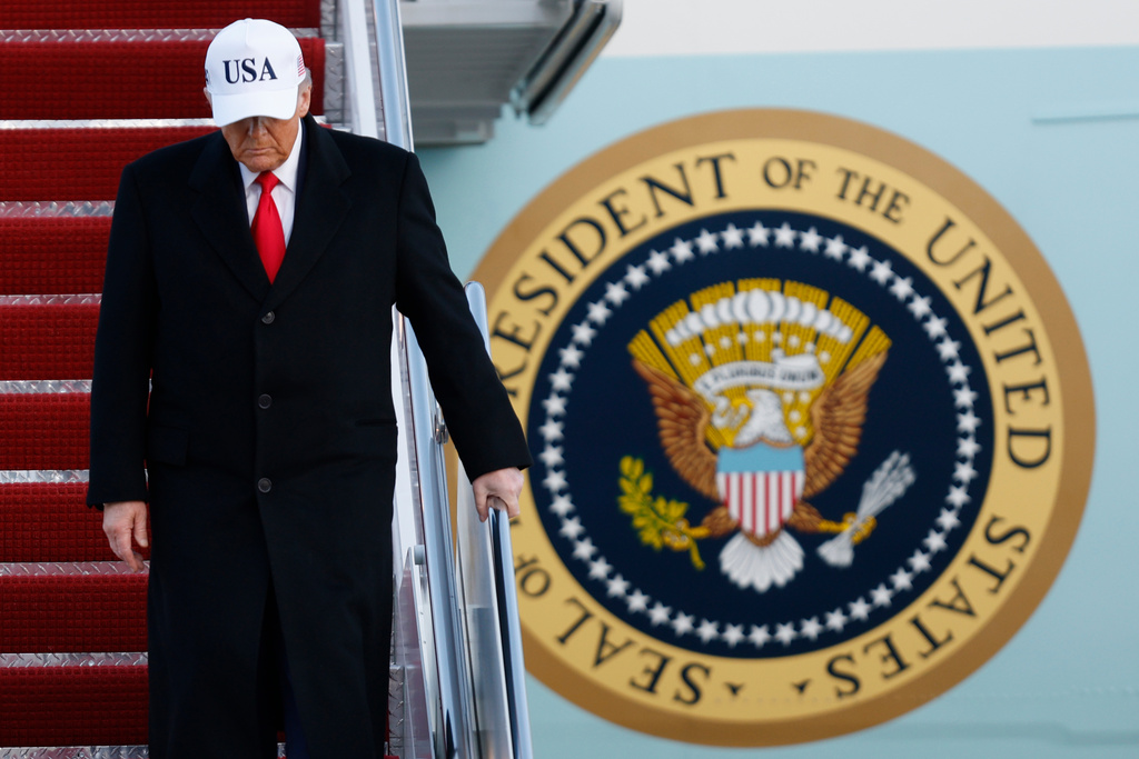 Trump’s embraces failed left-wing, credit card interest caps