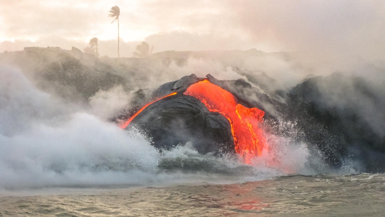 Jaw-dropping video captures underwater volcano erupting off Japan