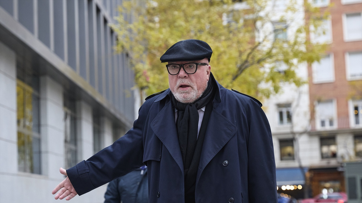 Villarejo dice que no apuñaló a la doctora Pinto y que López Madrid le ...