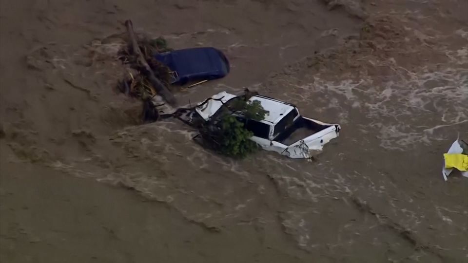Cars swept out to sea in Australian floods