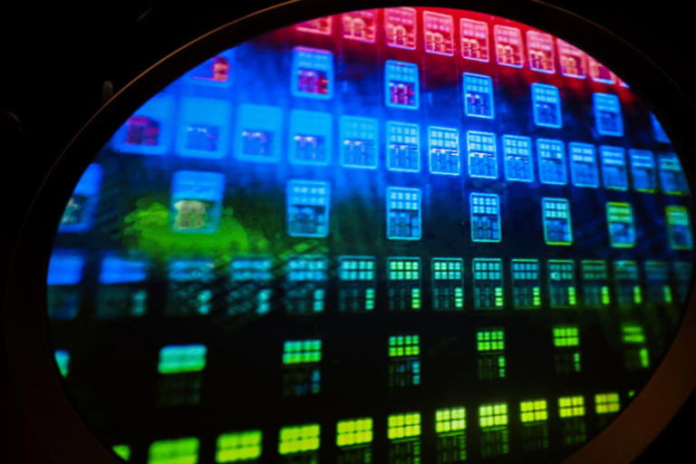 AI stocks give mixed messages. But there’s one clear takeaway for markets.