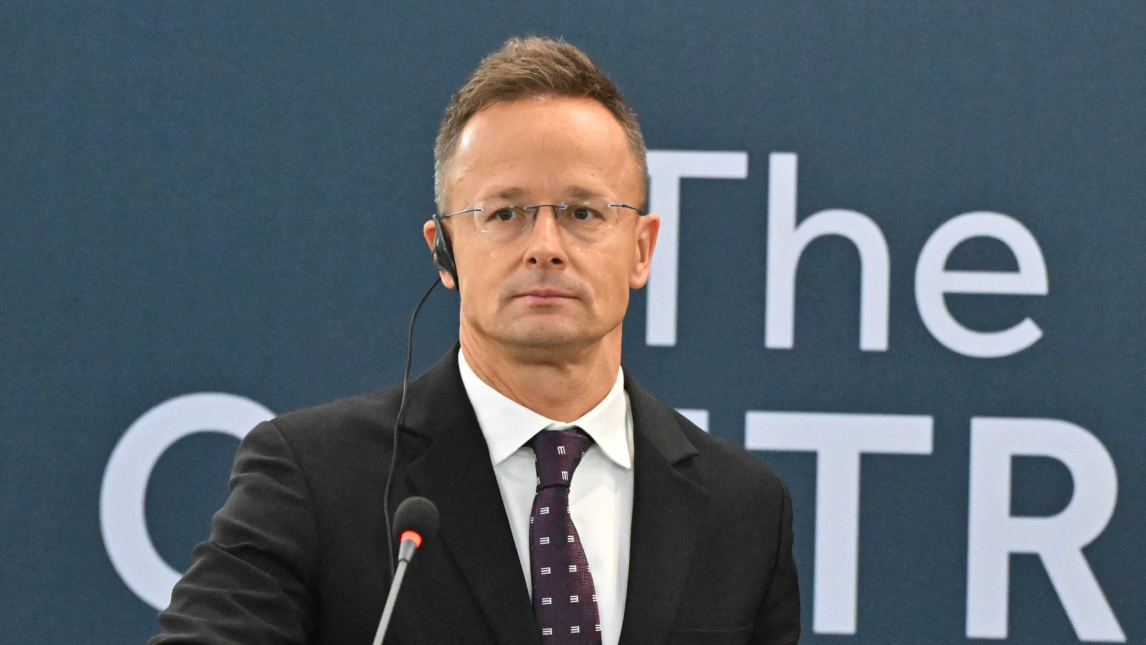 Szef węgierskiego MSZ o Radosławie Sikorskim: fanatyczny agent Sorosa