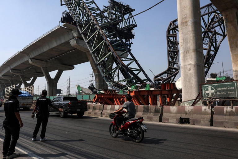 Two killed in second fatal Thai crane accident in as many days