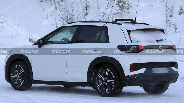 El Volkswagen ID. Cross 2026 se deja ver en las pruebas de invierno, su ...