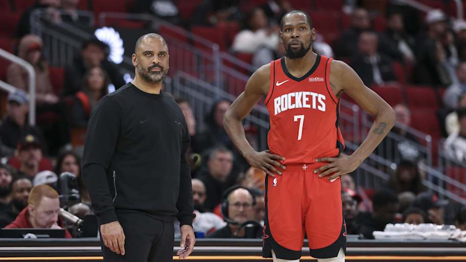Lodging issue proved costly for Rockets during Kings defeat