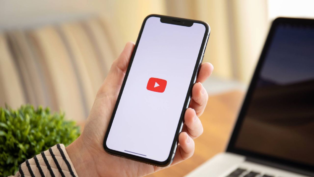 I've been watching YouTube wrong — this hidden mobile feature is a game ...