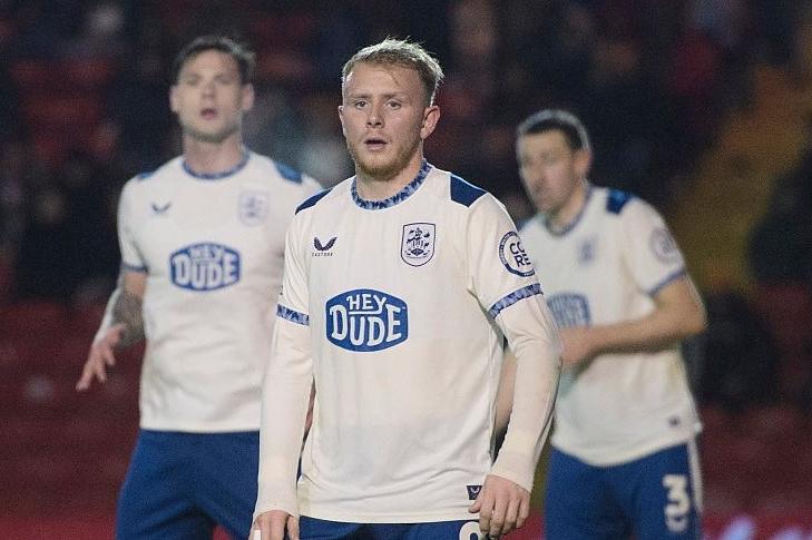 Wigan Athletic closing in on Huddersfield Town hitman