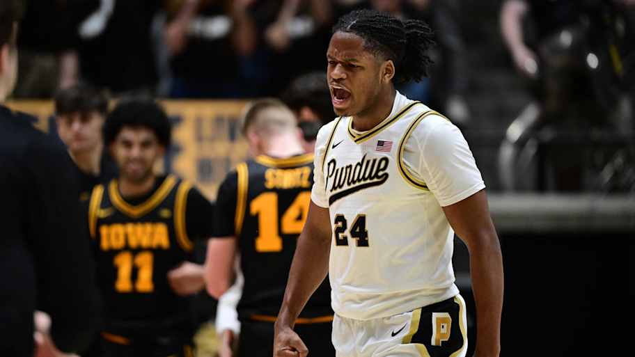 Purdue's bench plays critical role in fending off Iowa to stay ...