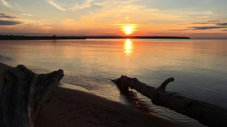 Wisconsin's 5 best spots for lakeside camping, according to seasoned ...