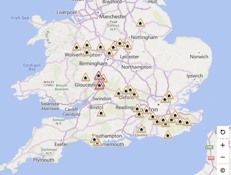 Met Office extends yellow weather warning for rain alongside flood warnings