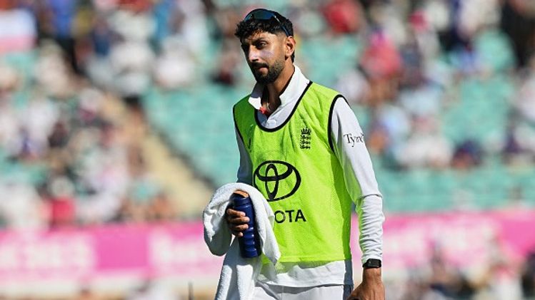 Benched for entire Ashes 2025-26, Shoaib Bashir joins new team to work ...