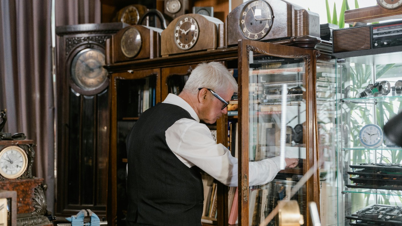 Boomers stunned as their treasures are junk to millennial kids