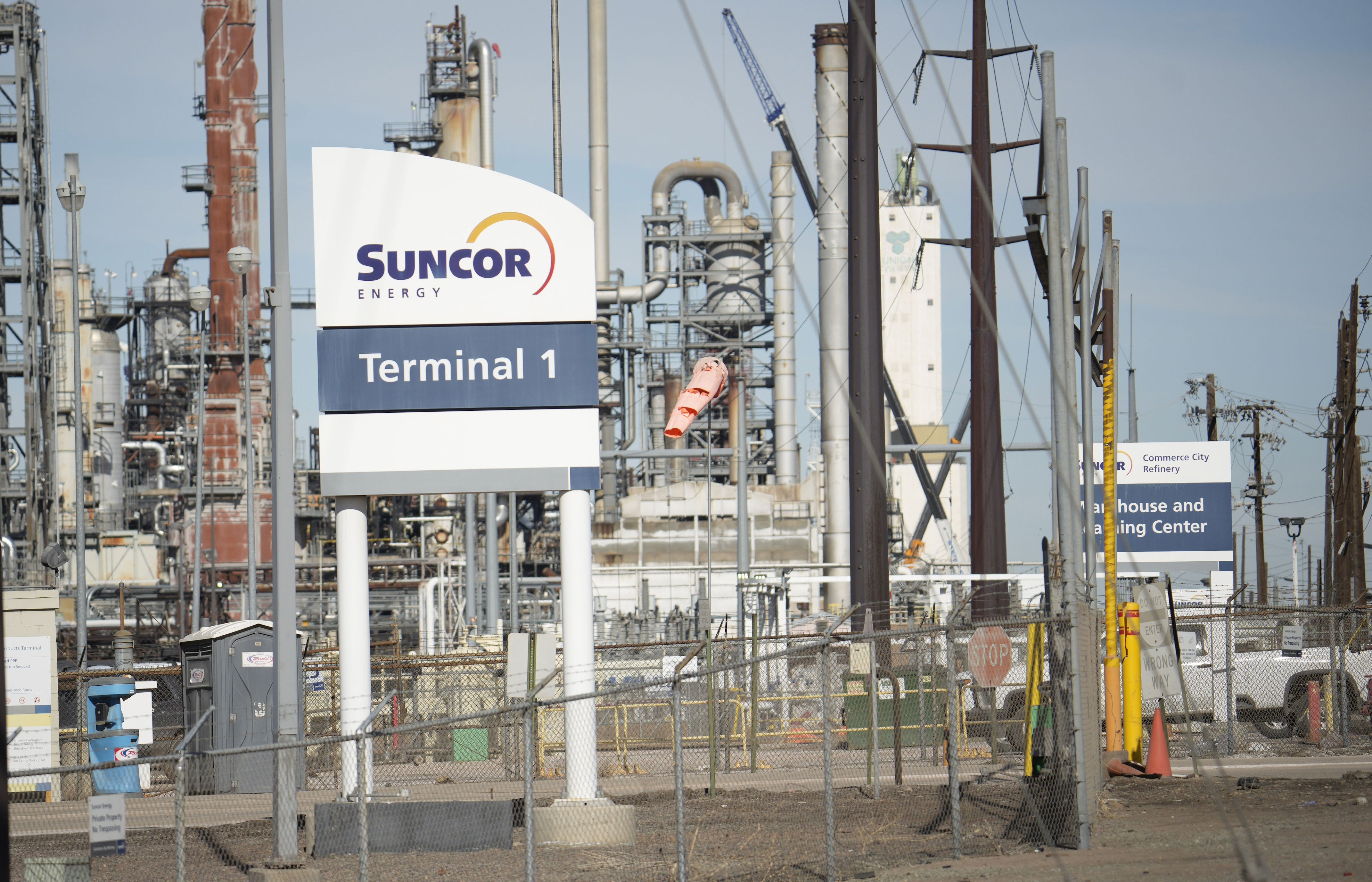 Canadian oil stocks: Suncor named top pick by CIBC and RBC