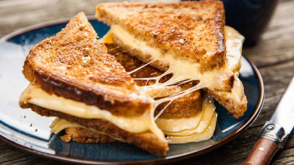 11 popular boomer foods linked to spiking Alzheimer's rates