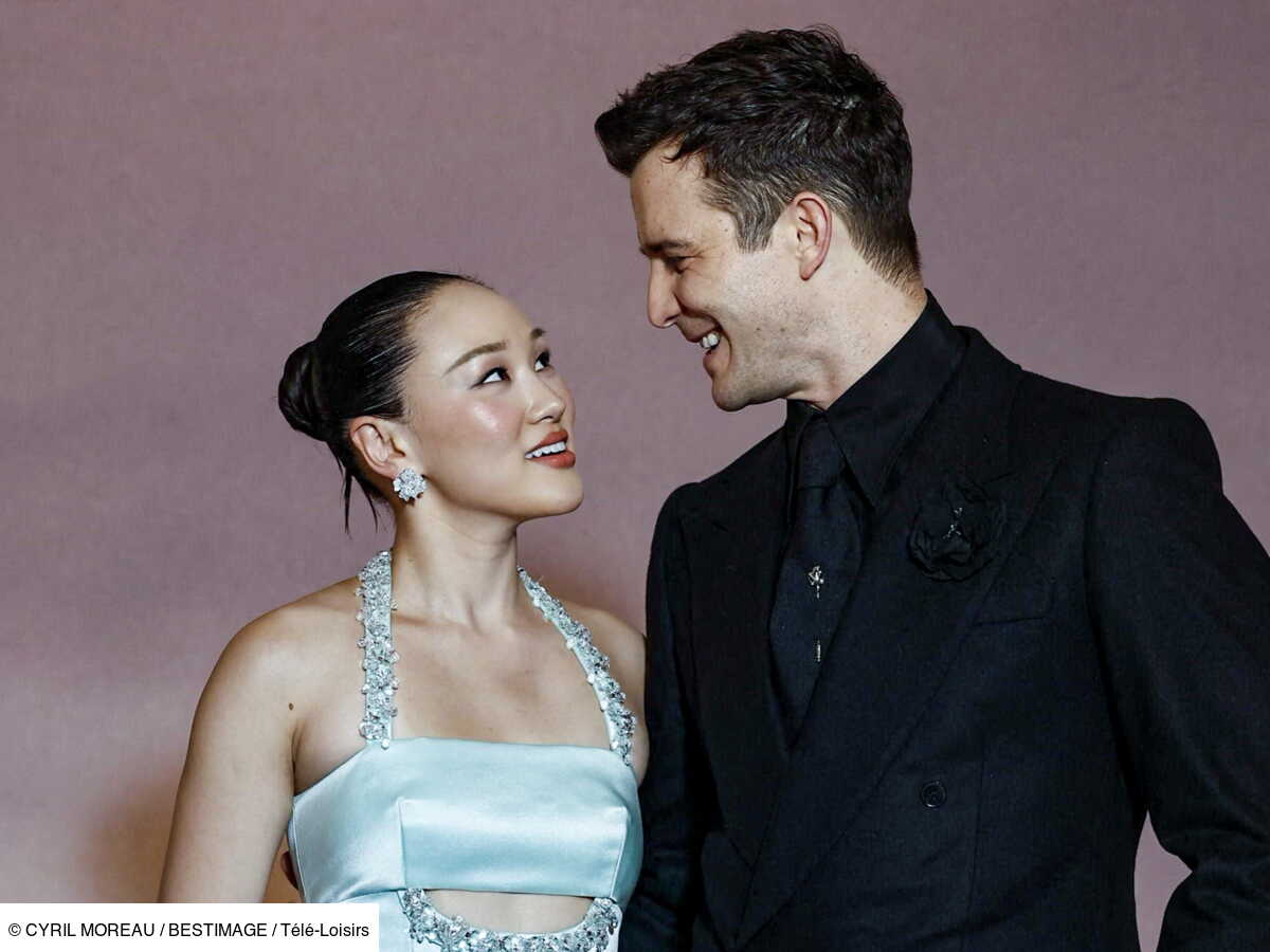 Bridgerton : Luke Thompson et Yerin Ha à Paris pour une avant-première ...