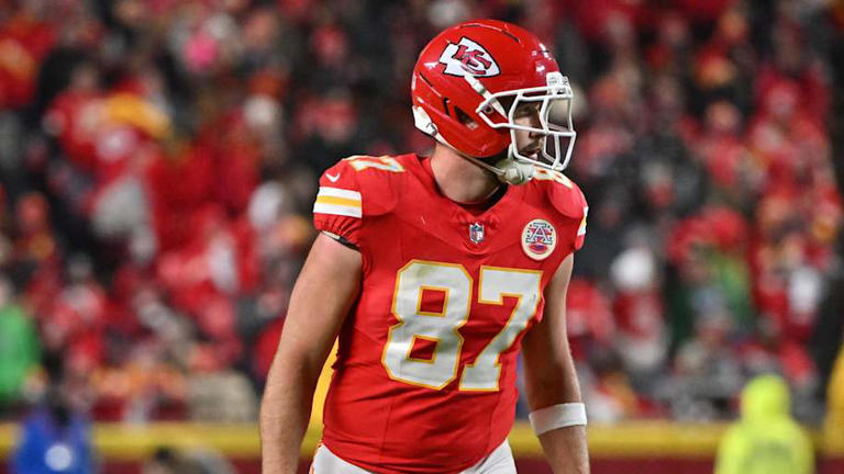 What Kelce coming back would mean for the Chiefs