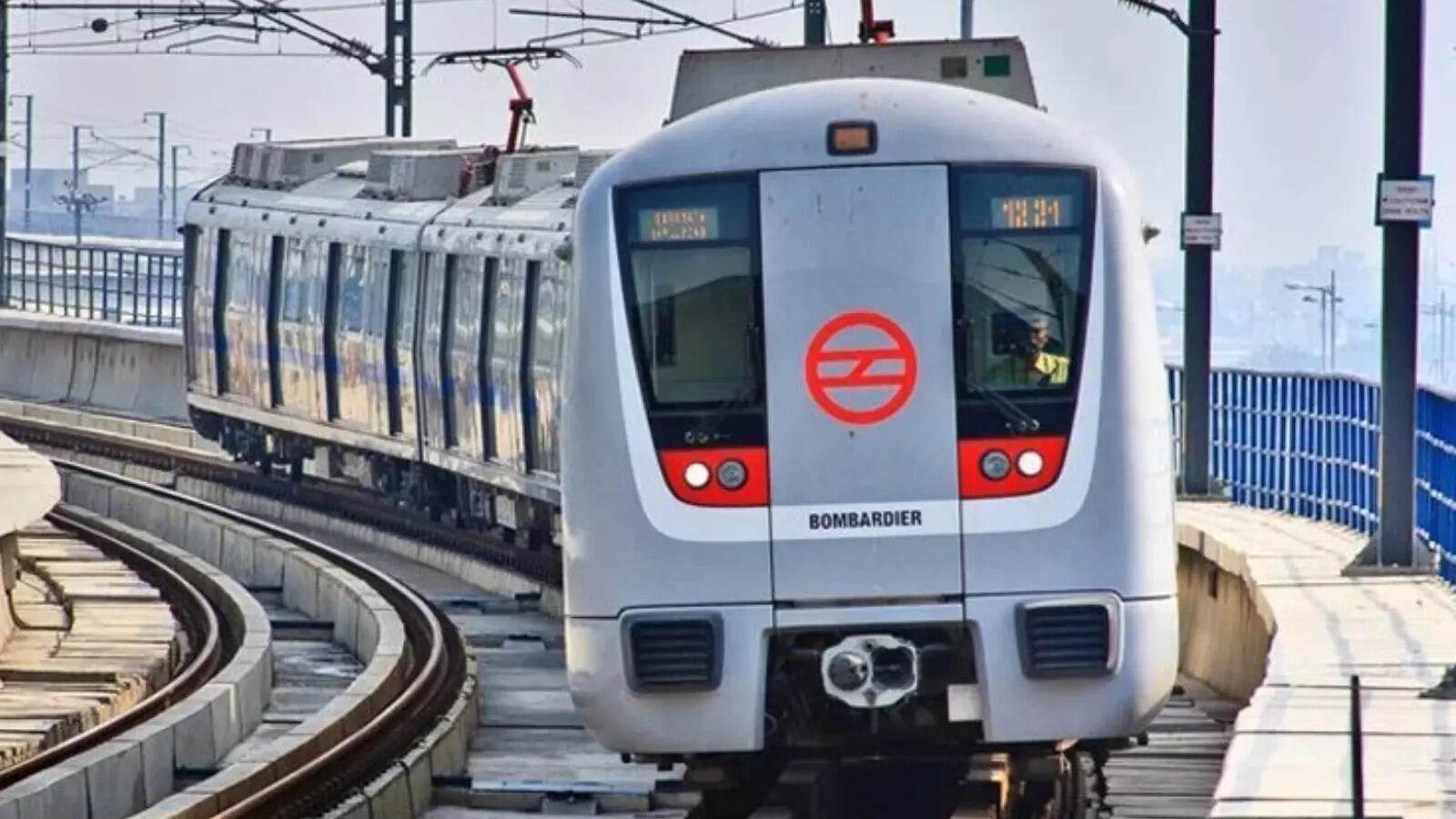 Delhi Metro to start bike taxis, autos and cabs from these 10 stations ...