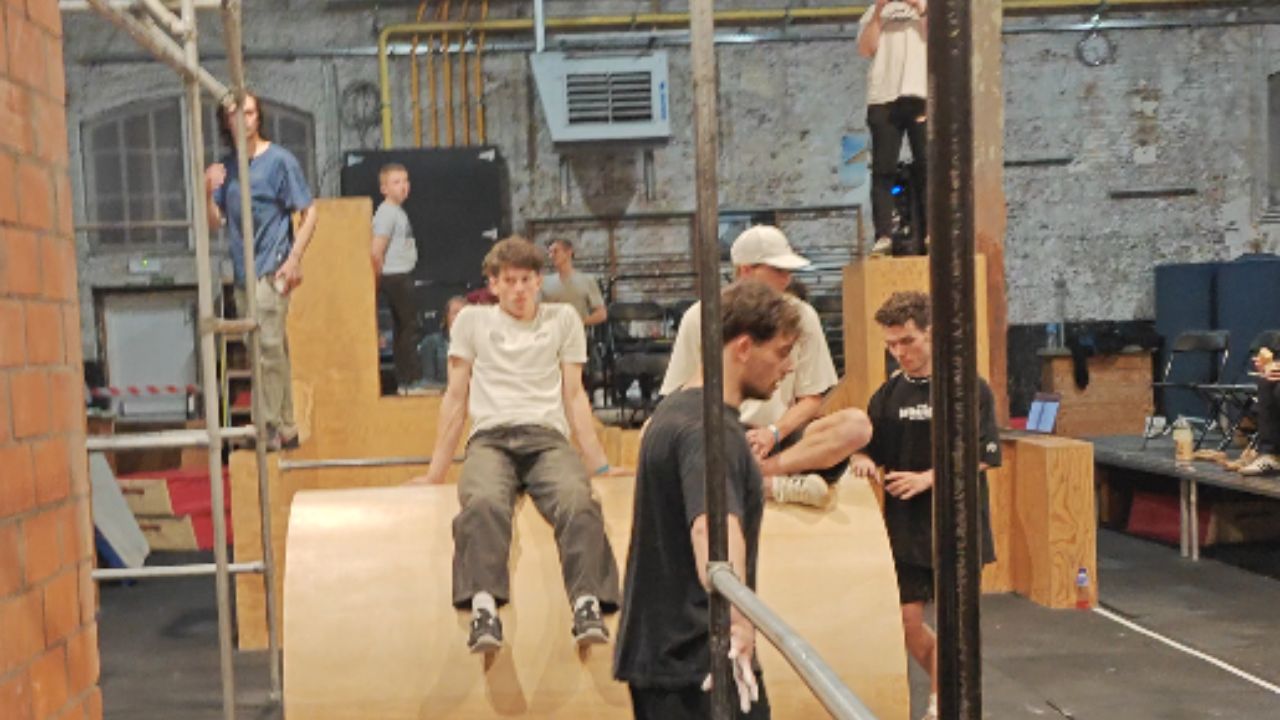 Boy goes all in on swing cast stall, but gravity has other plans