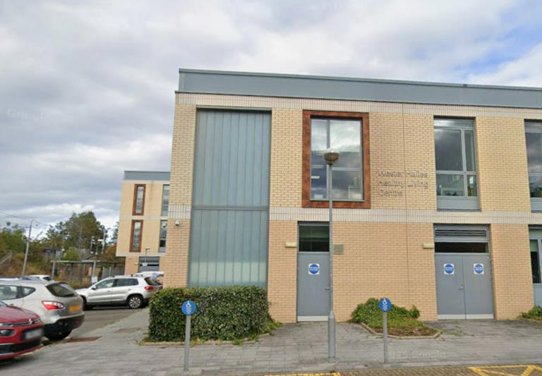 Edinburgh to get Scotland's first walk-in GP clinic to tackle 8am rush