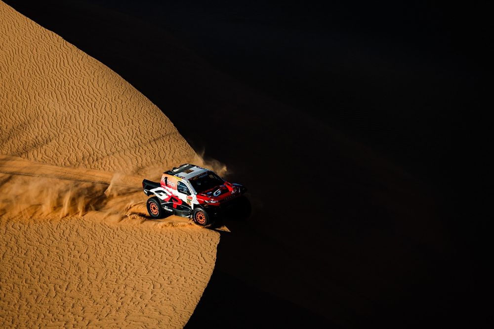 Dakar 2026, stage 11: Ekstrom leads Ford 1-2-3, Lategan out of contention