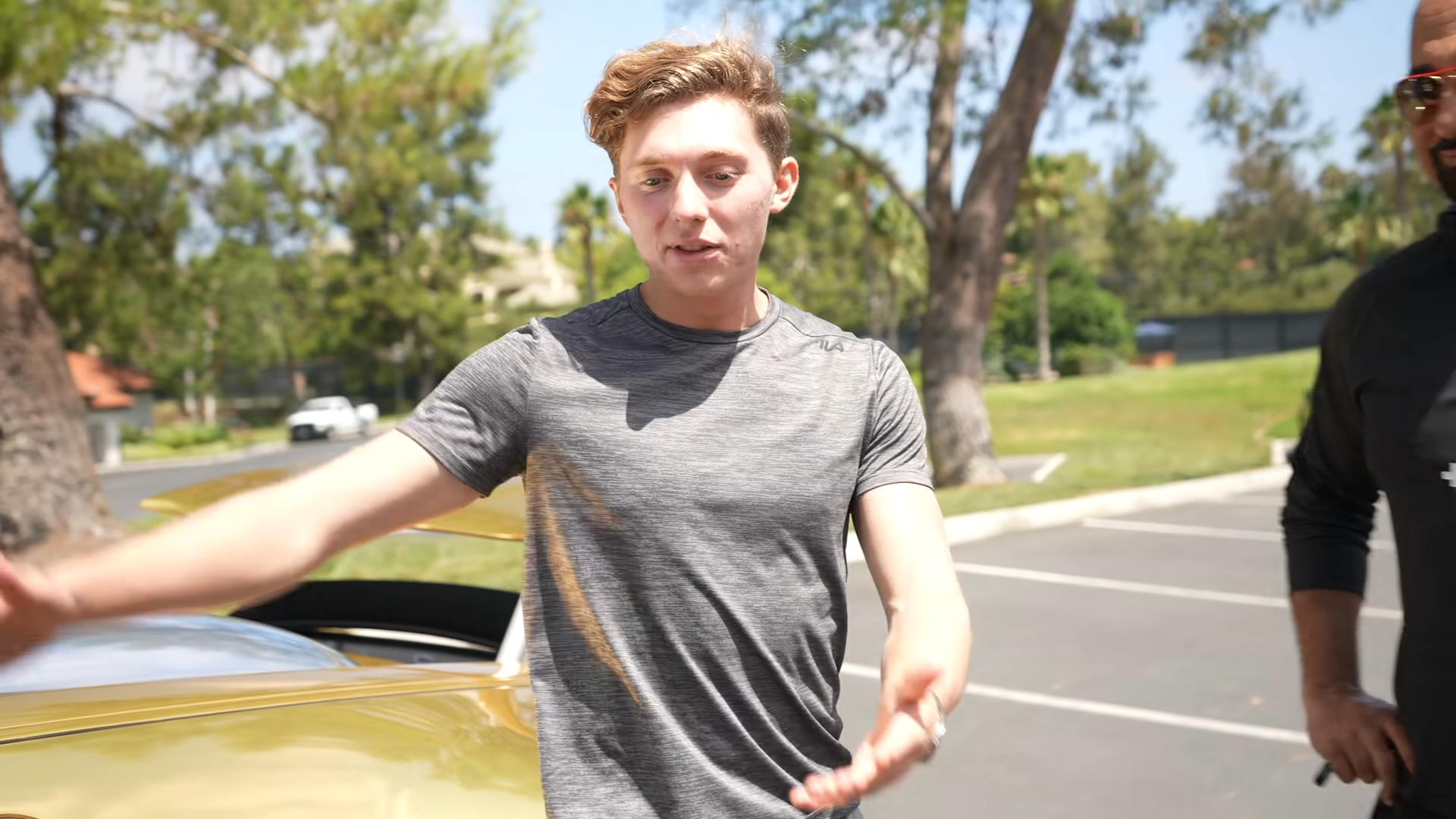 No pain, no keys – pushups for a ride in the world’s most expensive car