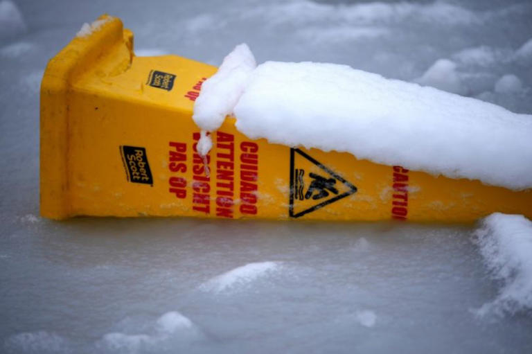 Next UK snow bomb will be 13 inches deep in England and last for 72 hours