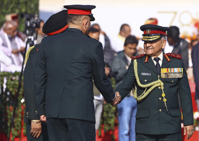 Military might on display in Jaipur as Army Day parade held outside ...