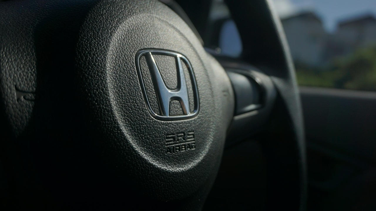Honda retires its old H badge on select models, not the full fleet