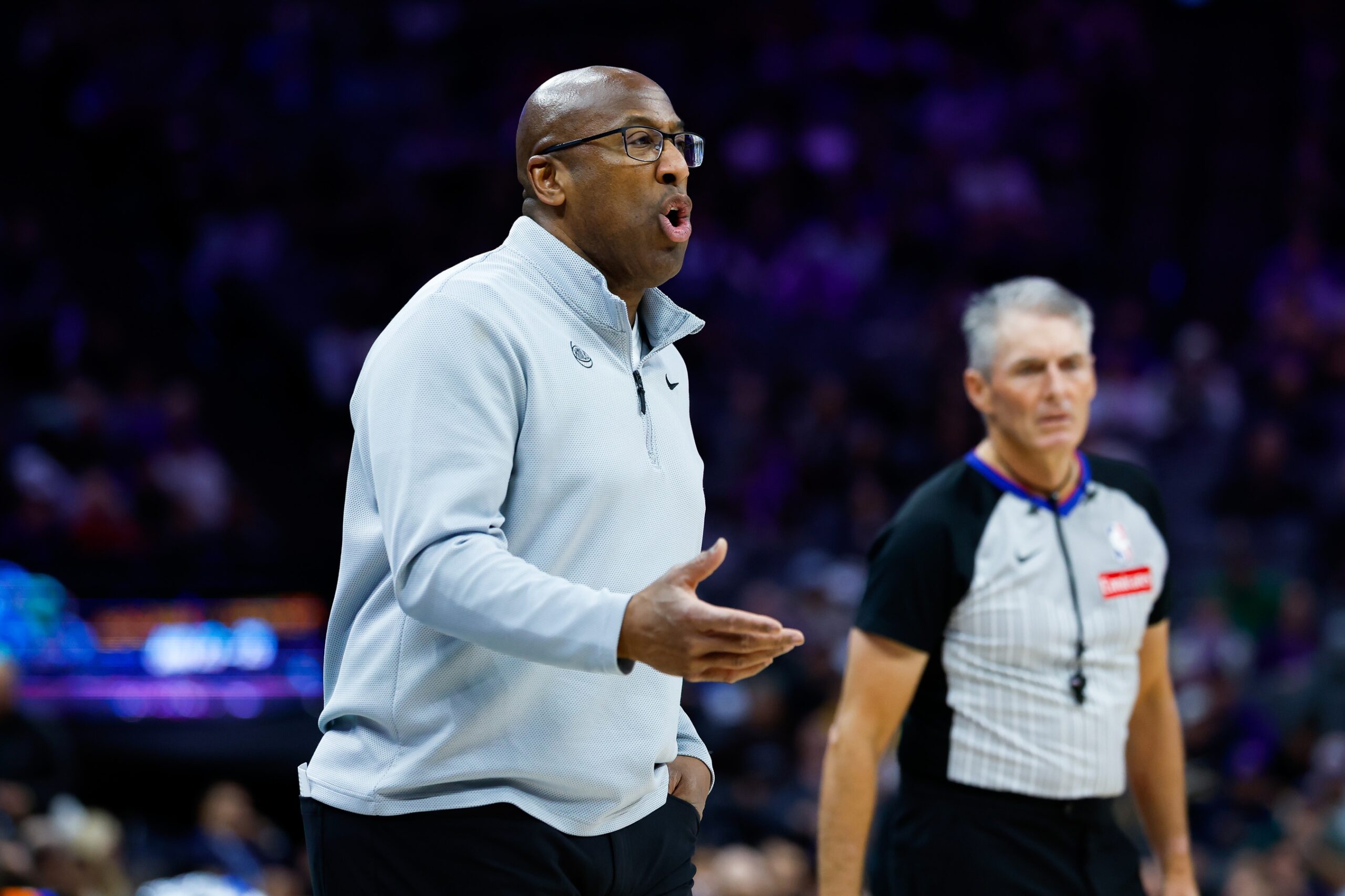 Mike Brown bluntly criticizes Knicks for falling apart against Kings