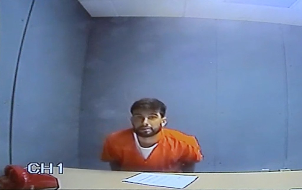 Delta passenger sentenced to 18 months in prison for trying to open ...