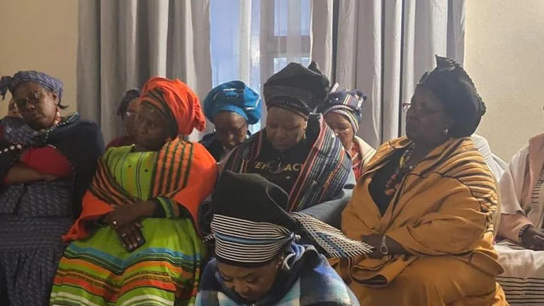 I’m a royal wife: Anele Mdoda opens up about becoming Mrs Mgudlwa