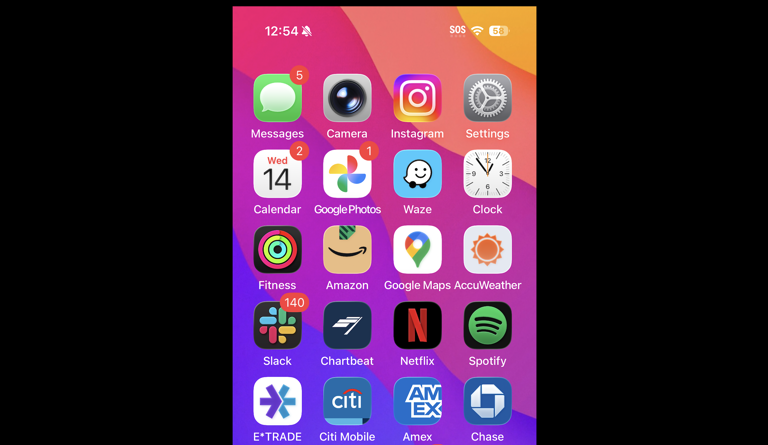 Verizon hit by major outage. Cellular access down, phones in SOS mode
