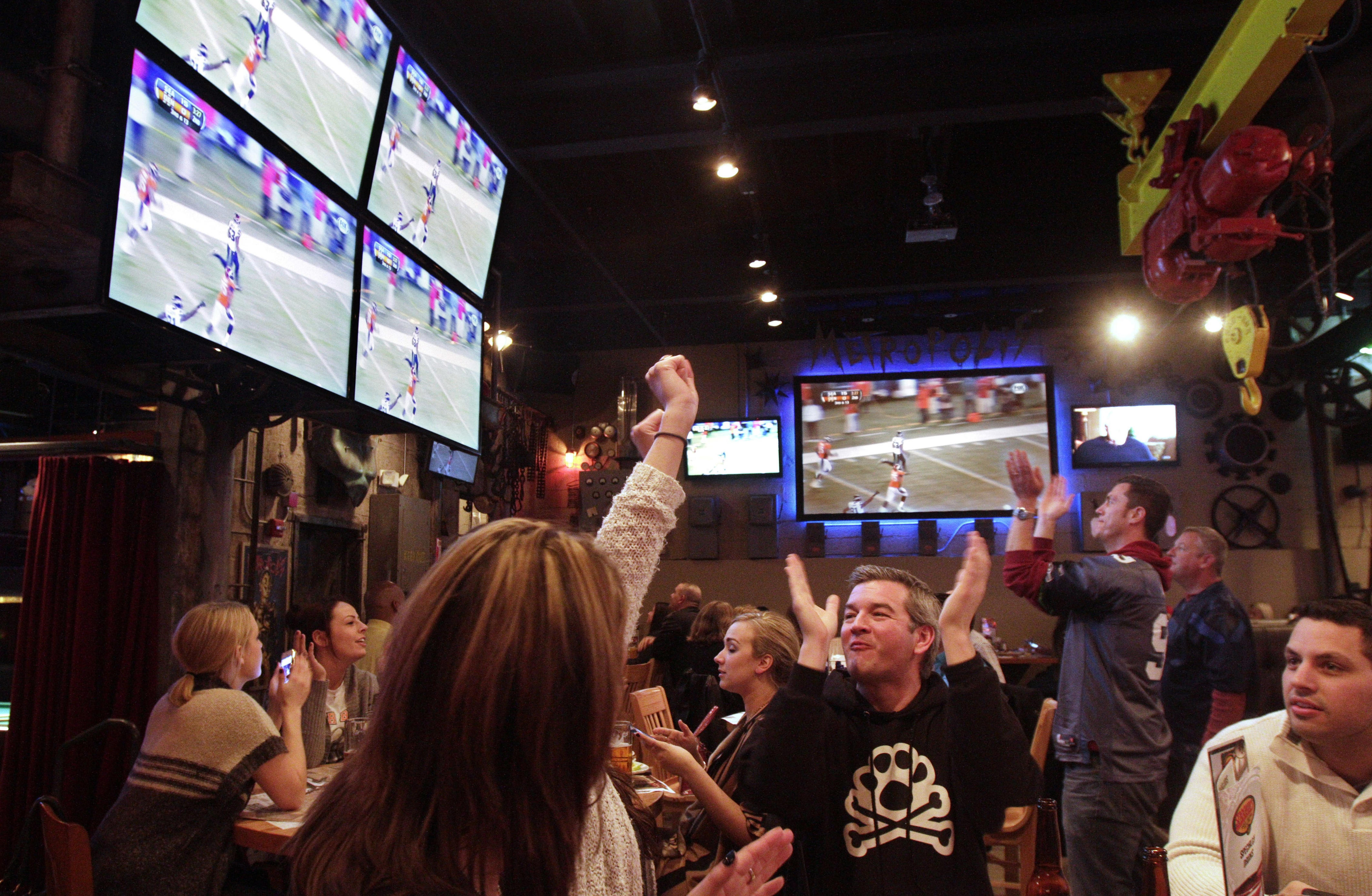 Where to go for the Patriots game? Try these 12 RI sports bars