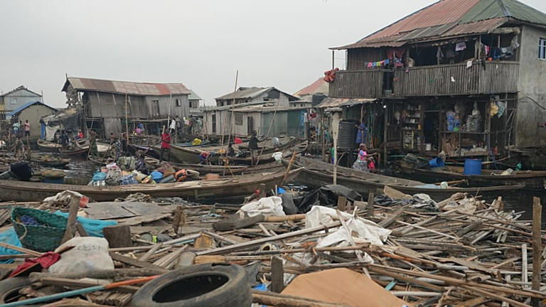 Makoko demolitions leave thousands homeless as Lagos clears waterfront ...