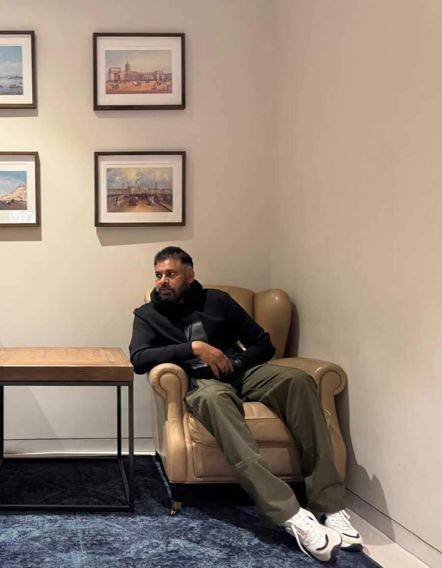 Photos: Pawan Kalyan flaunts season's sharpest look; fans say, ‘It’s cool’