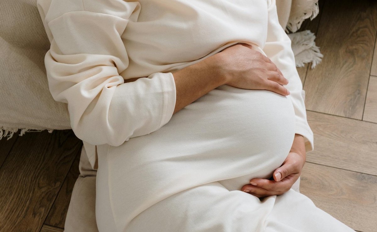 Cold conditions, pollution increase preterm births risk, warn doctors