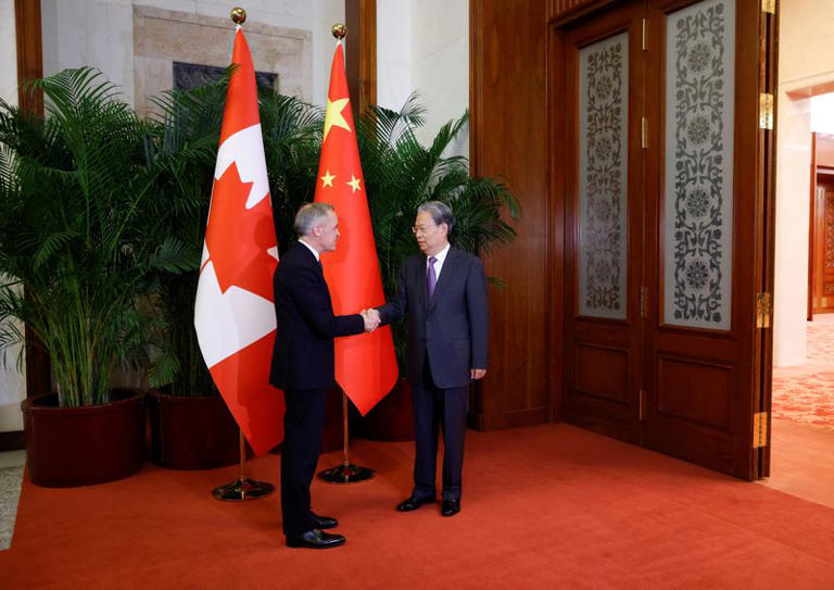 Canada's Carney hails warmer ties with China and signs energy pact