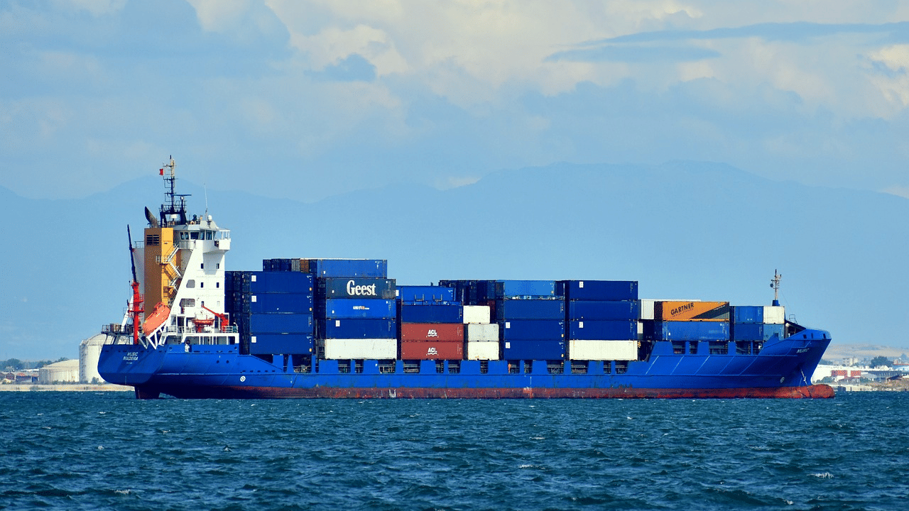 India’s merchandise exports rose 1.8 percent to USD 38.5 bn in December