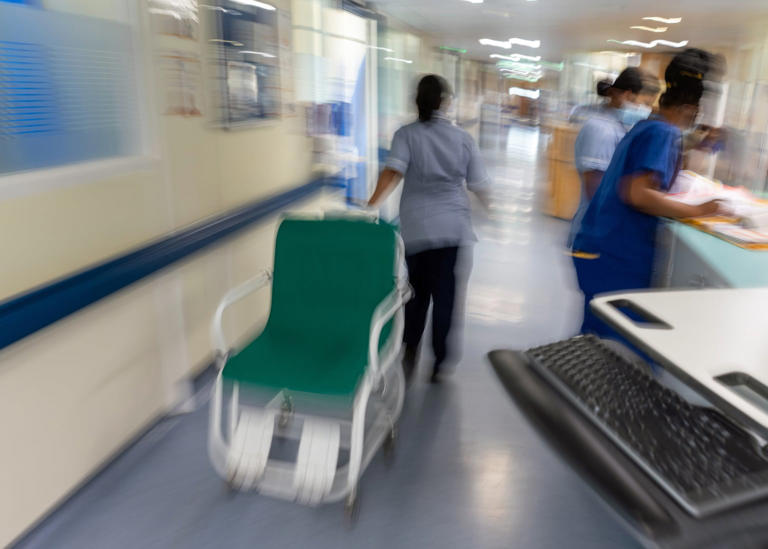 NHS waiting list falls to lowest level in almost three years