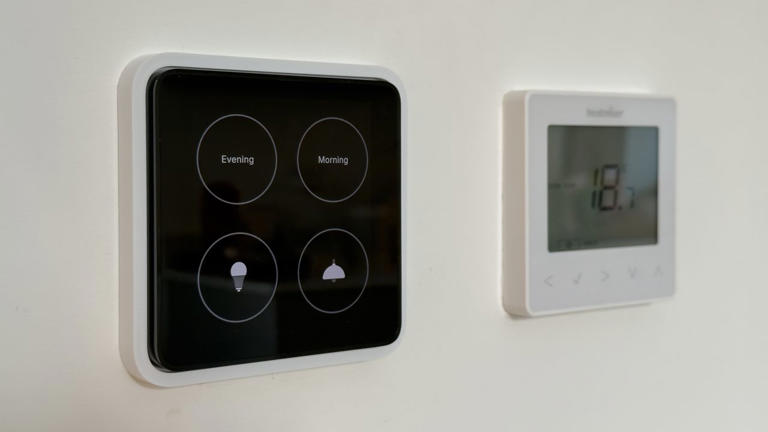 Tewke Tap smart light switch review: So much more than just a wall switch