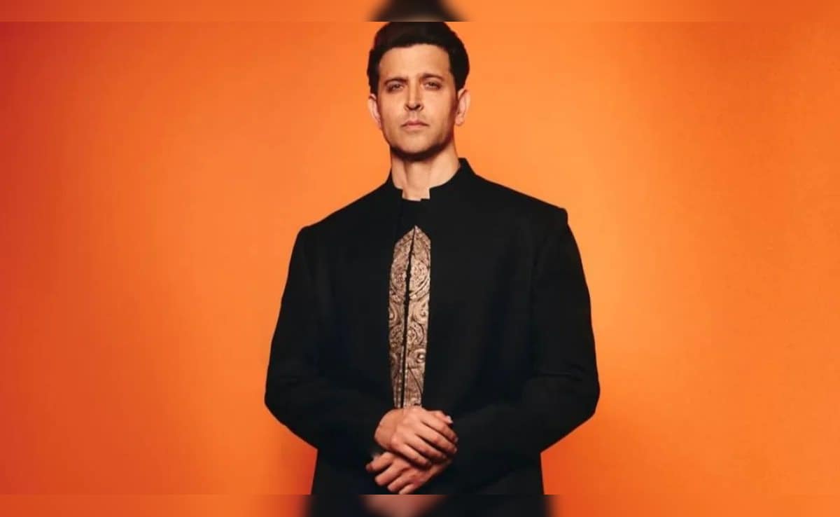 Hrithik Roshan's 'statutory warning' to those reading his latest Insta ...