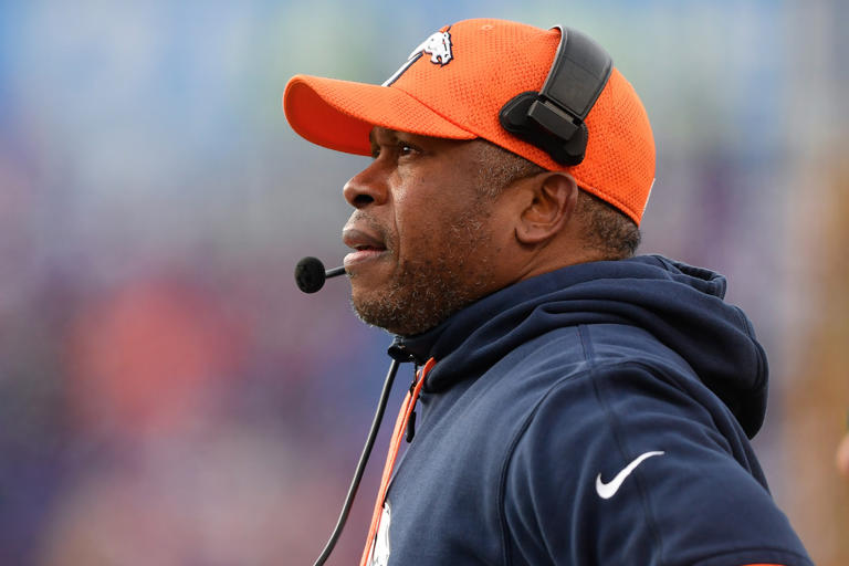 Vance Joseph focuses on stopping Josh Allen, not head coaching ...