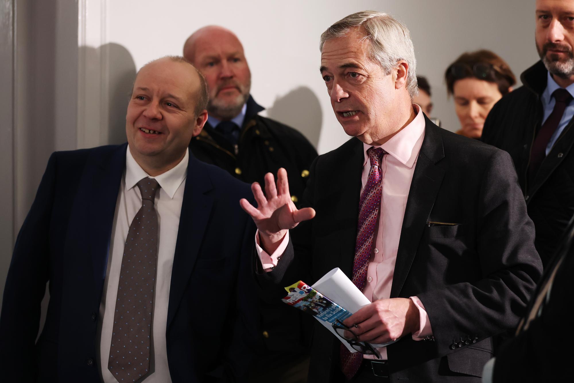 Reform leader Nigel Farage in Kirkcaldy for key announcement