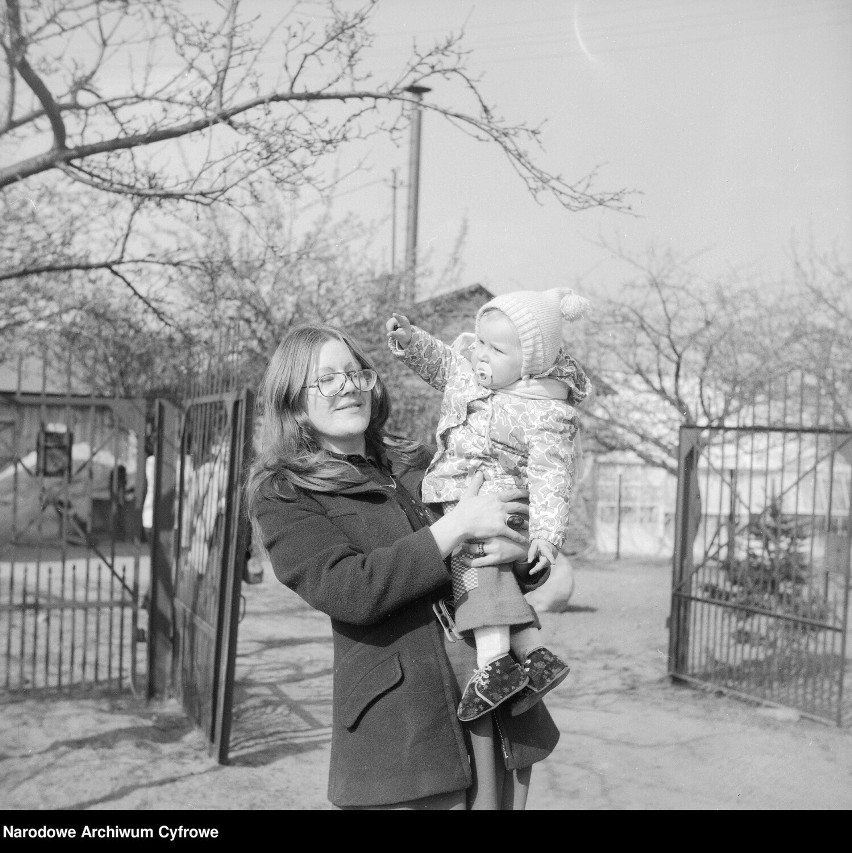 Niezwykła moda z czasów PRL. Takie niesamowite rzeczy nosiły dziewczyny ...