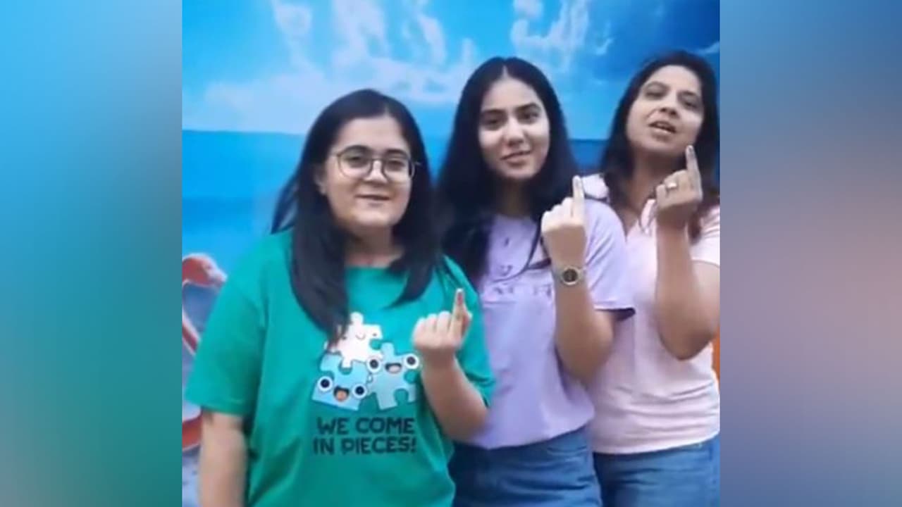 Maharashtra SEC warns of legal action for erasing poll ink malpractice