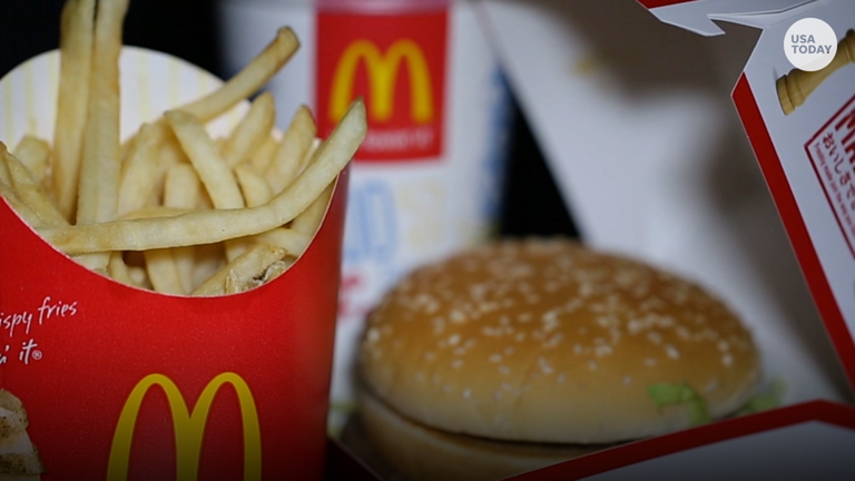 Why the lunch rush is shifting from drive-thrus to grocery aisles